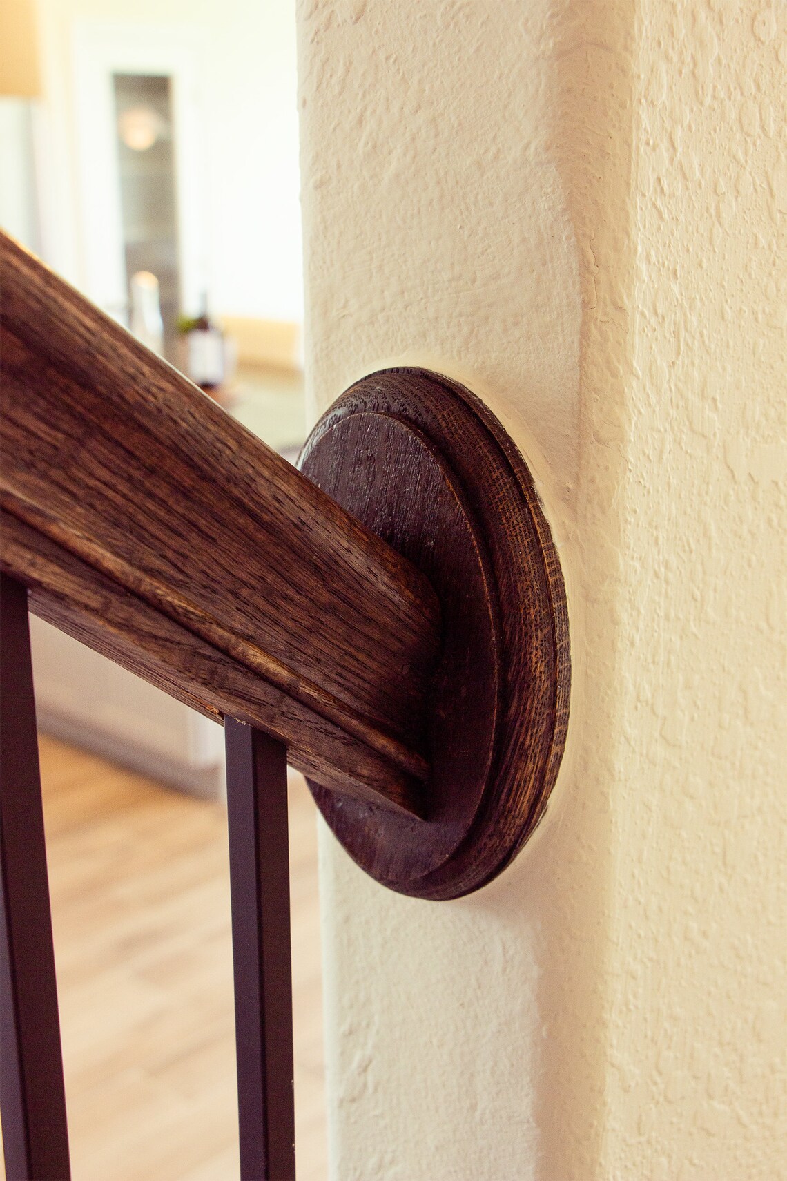 Red Oak 7037 5-1/2 X 4 Inch Oval Wood Rosette for Stair - Etsy