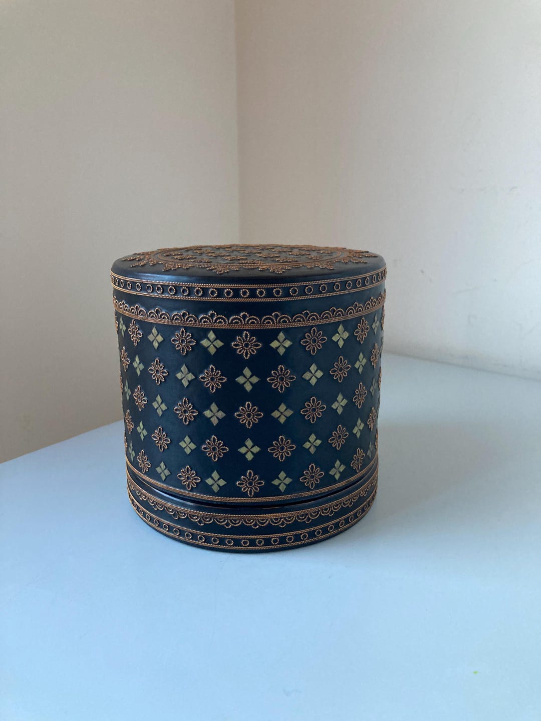 Exquisite Burmese Lacquered Betel Nut Box - Etsy