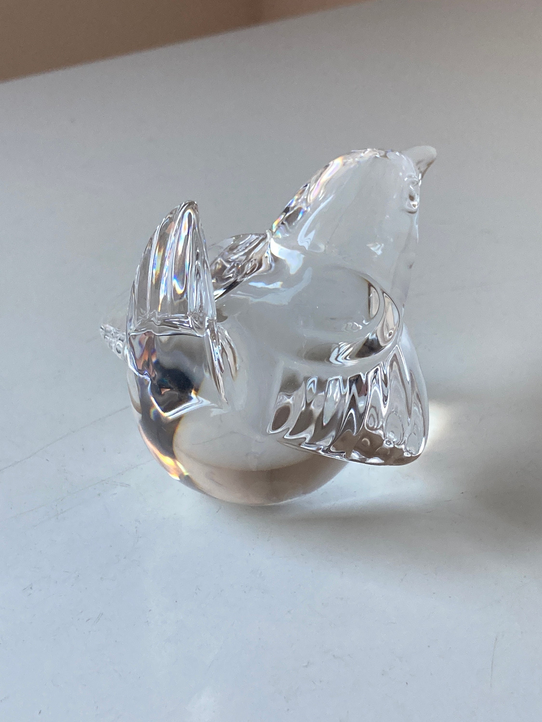 Signed Steuben Crystal Wren Figurine Paperweight Designed by Lloyd ...