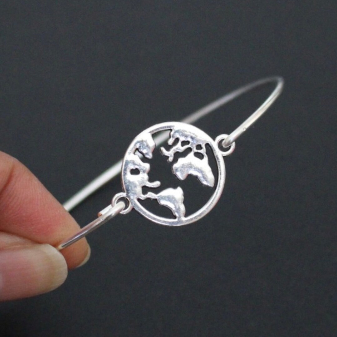 World Map Bracelet, Silver Globe Bracelet, Personalized Map of the ...