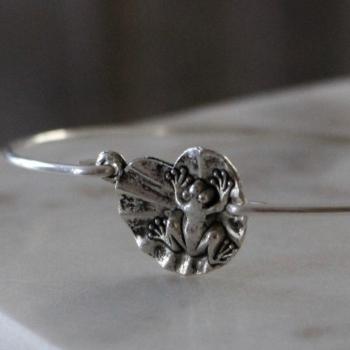 Frog on a Lily Pad Bracelet, Frog Jewelry, Gift Tree Frog Jewelry ...