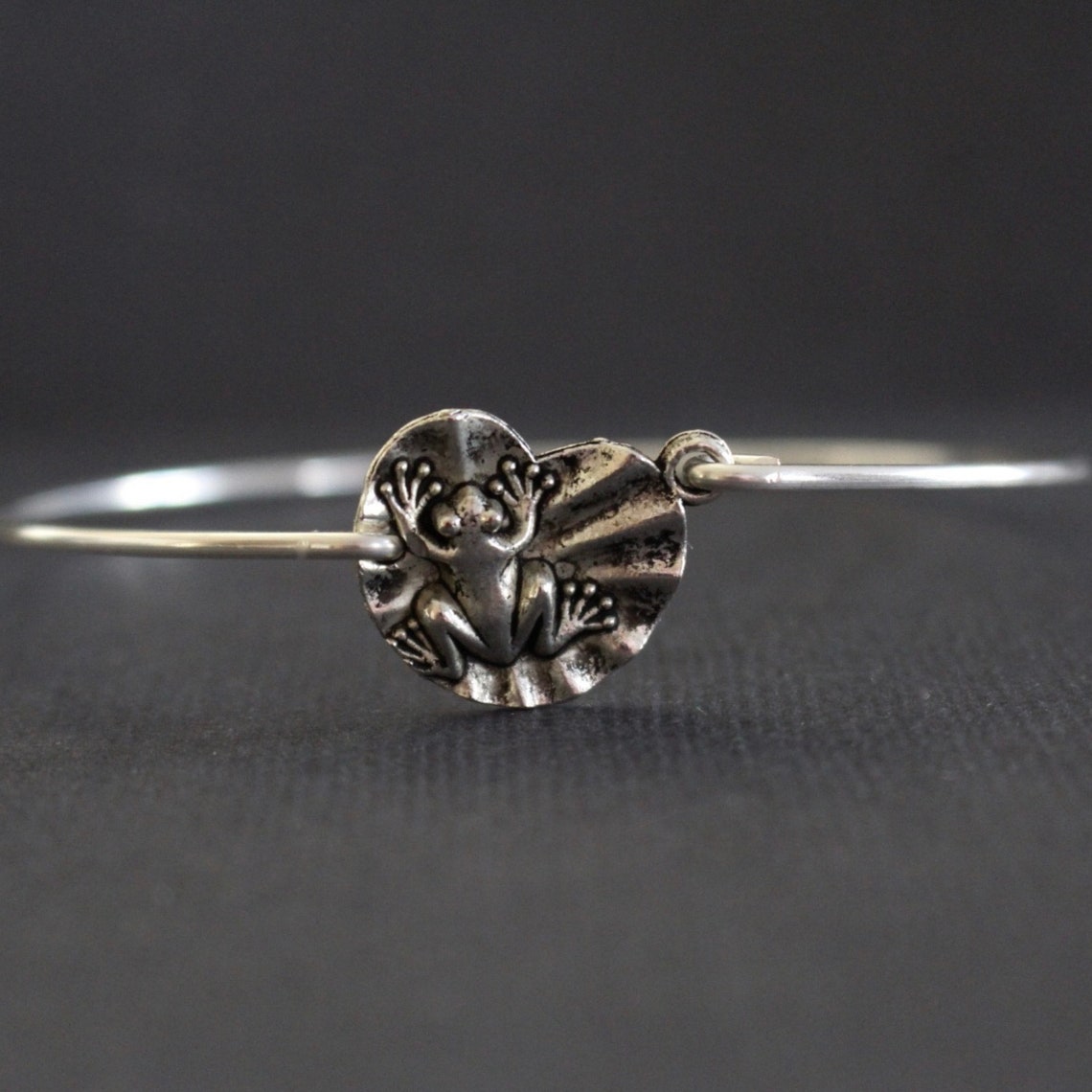 Frog on a Lily Pad Bracelet, Frog Jewelry, Gift Tree Frog Jewelry ...