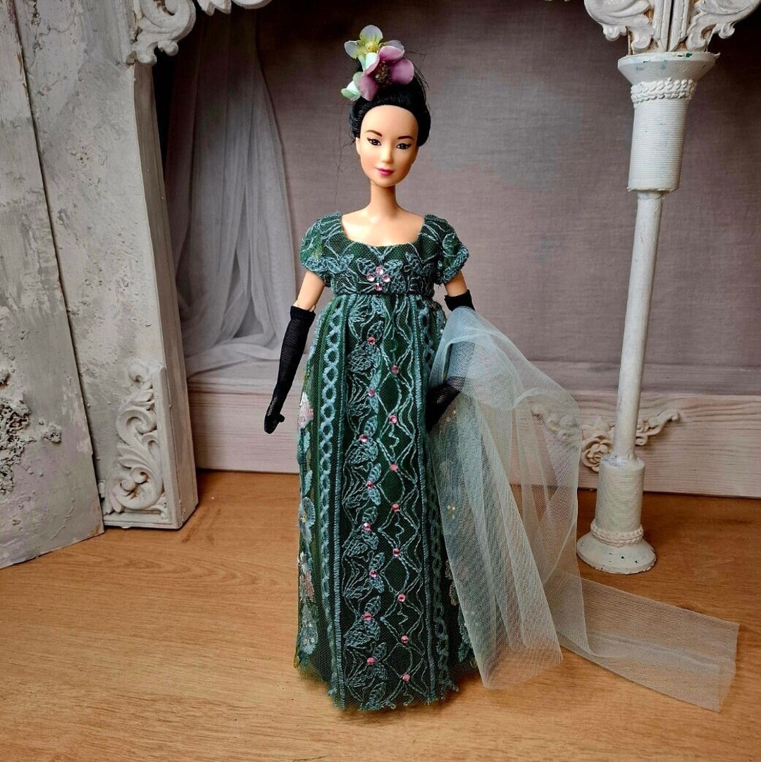 Regency Ball Gown for Curvy and Original Barbie, With Gloves, Tiara and ...