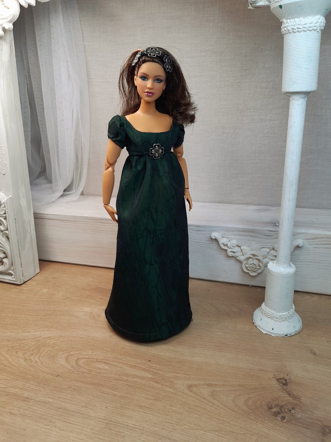 Regency Dress for Curvy and Original Barbie With Magical Hair ...