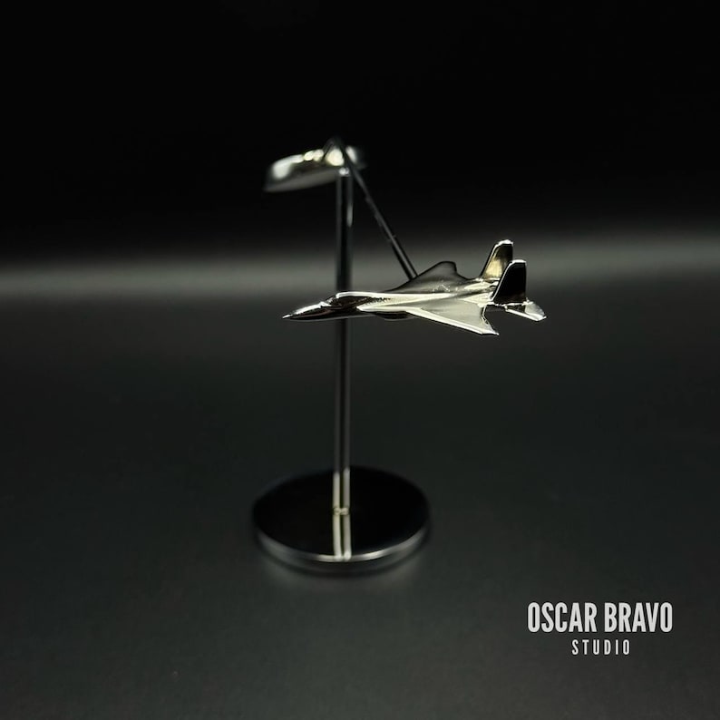 F15 Eagle Balance Model: Chrome Fighter Jet Desk Decor - Etsy