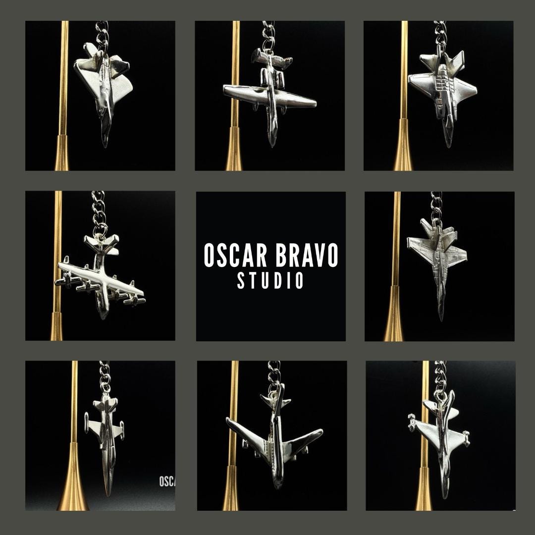 Silver Toned Keychains, F22 ,F18 ,F35, F16,A10 Warthog, Airbus, Boeing ...