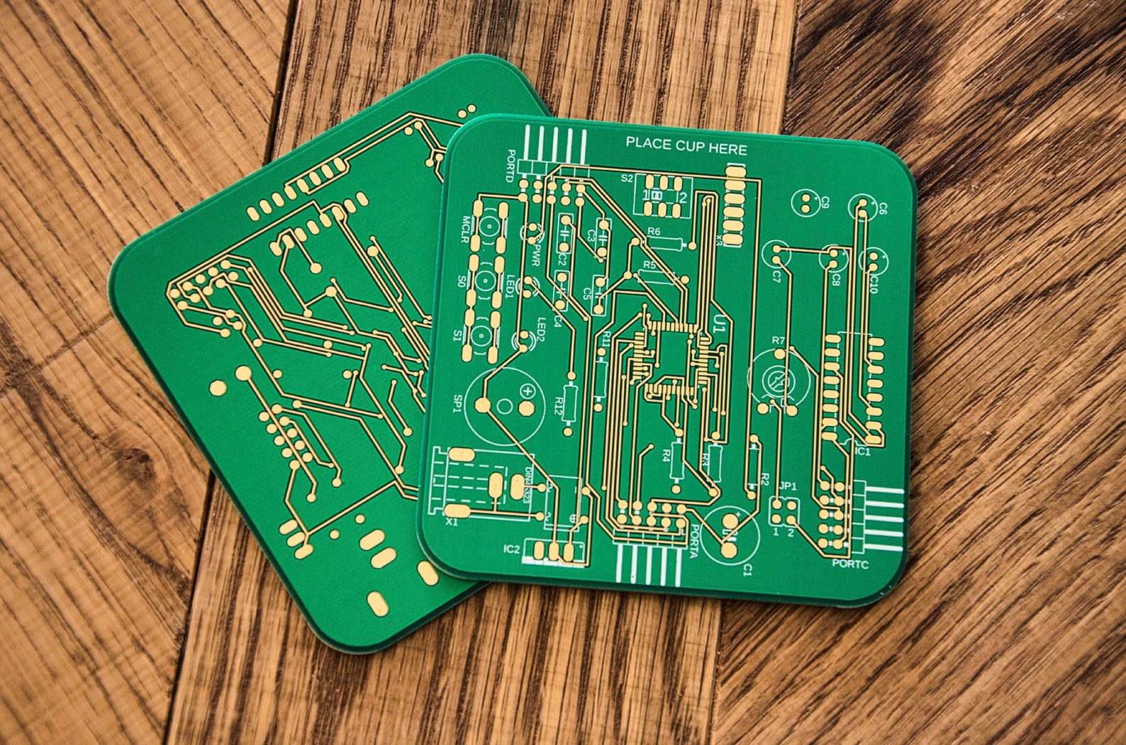 The Original: Set of 2 Coasters in Pcb-design With Gold Contacts for ...