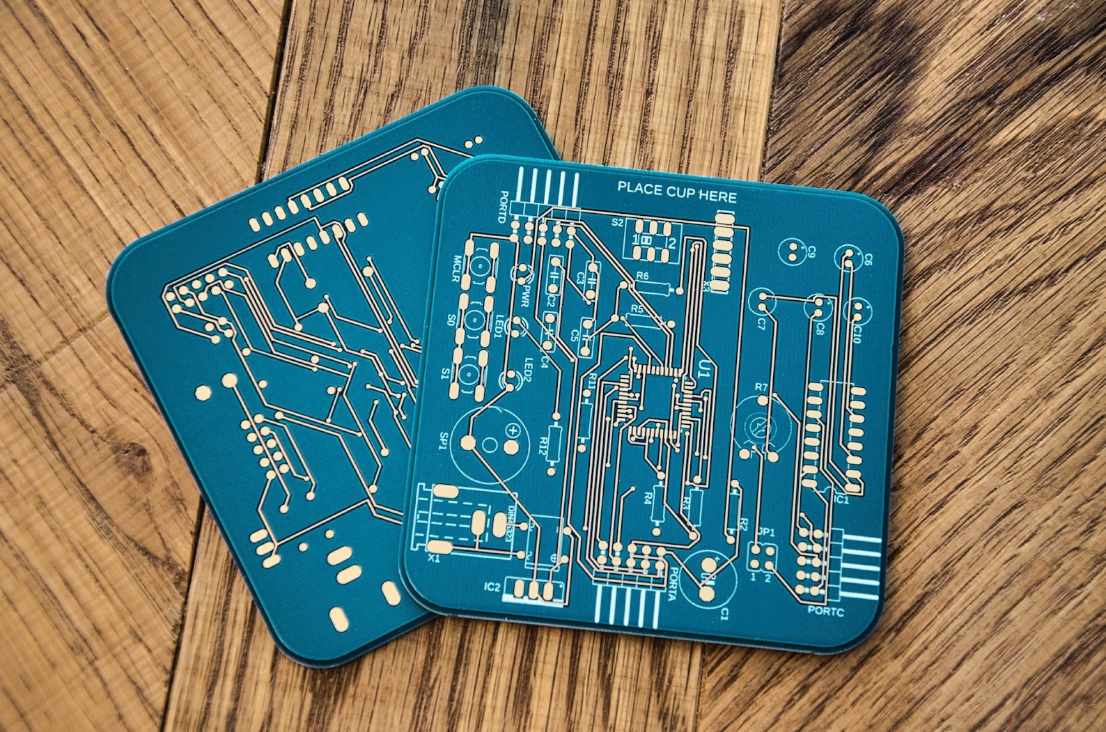 The Original: Set of 2 Coasters in Pcb-design With Gold Contacts for ...