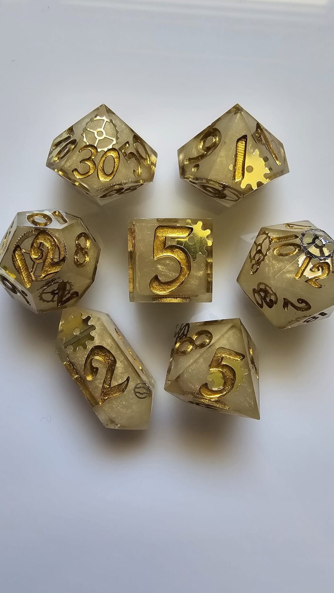 White Rabbit 7 Piece Sharp Edge Dice, Handmade, Resin Dice Set, Dungeon ...