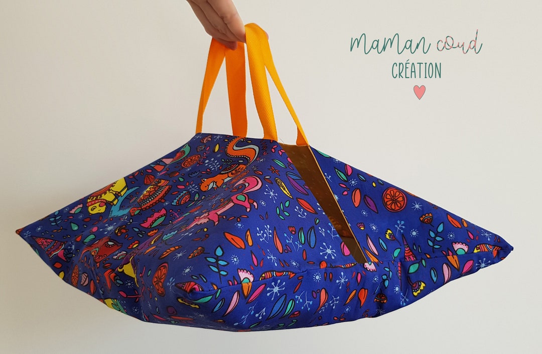 Pie Bag Model fantastic World Lined in Reversible Coated Cotton of Blue ...