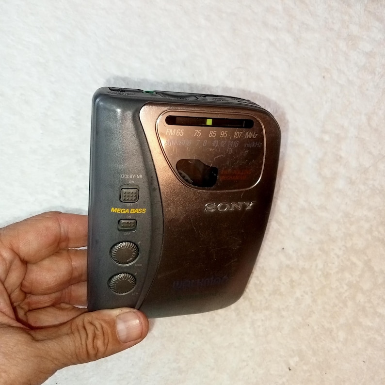 Working Cassette Player ,sony Walkman WM-EX325, Portable Cassette ...