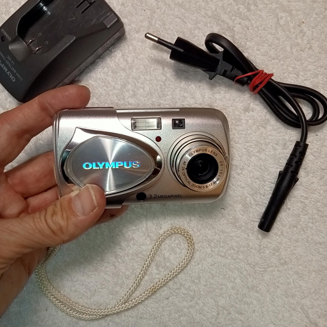 Working Olympus Mju-300 Digital Camera Olympus, Silver, 3.2 MP, 5.8-17 ...