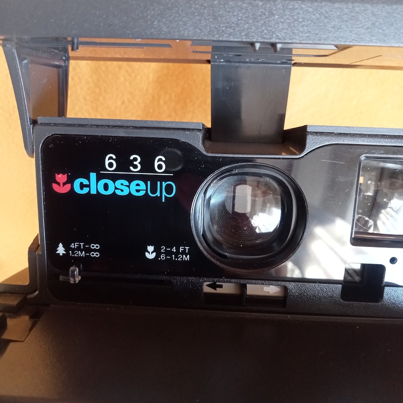 Camera Polaroid Close up 636 Polaroid Camera Vintage Retro Camera ...