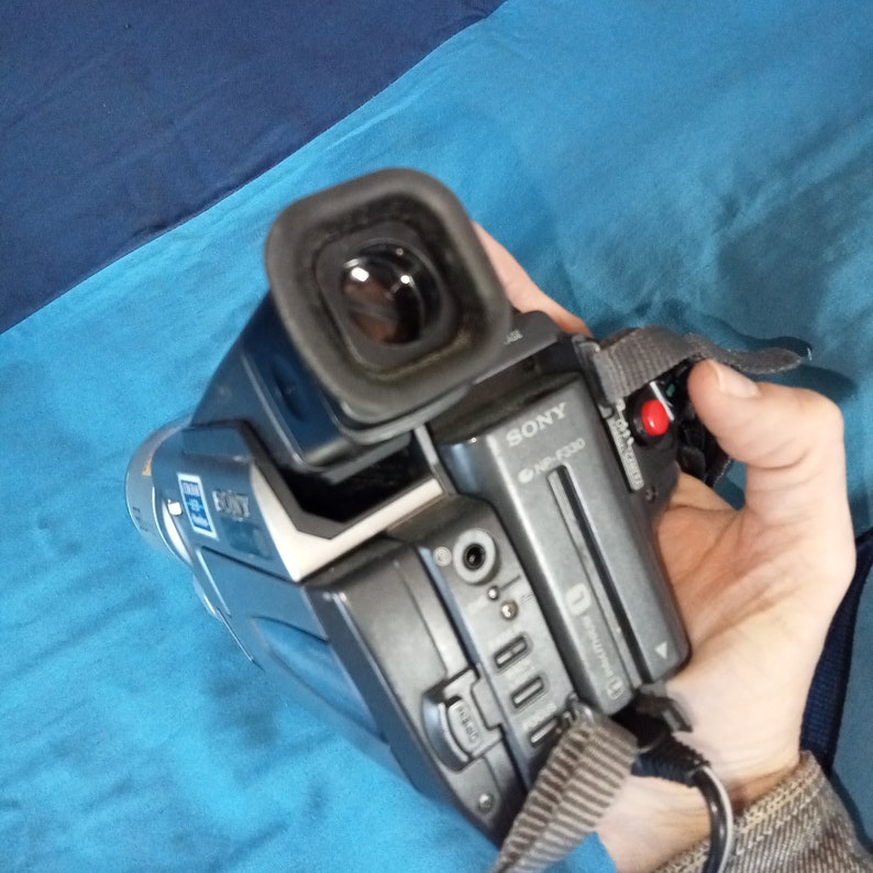 Silver Working Video Camera Video8 Hi8 8 Mm Sony Handycam - Etsy