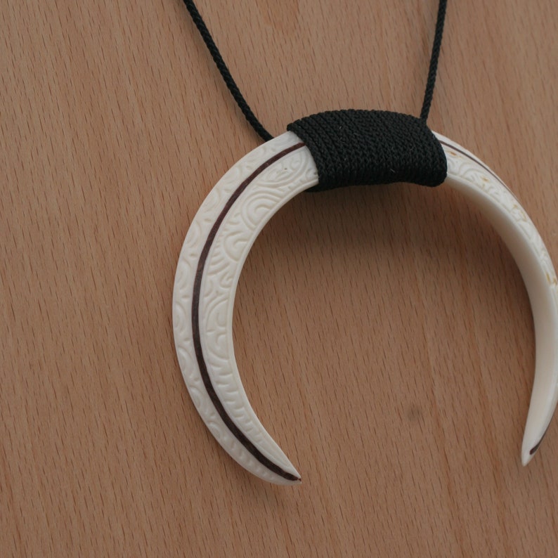 Inlayed Hand Carved Boar Tusk Marquesan Necklace Pig Teeth Polynesian ...