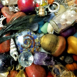 Crows Pick,big Scoop,crowcore,crystal Confetti,crystal Scoop,goblincore ...