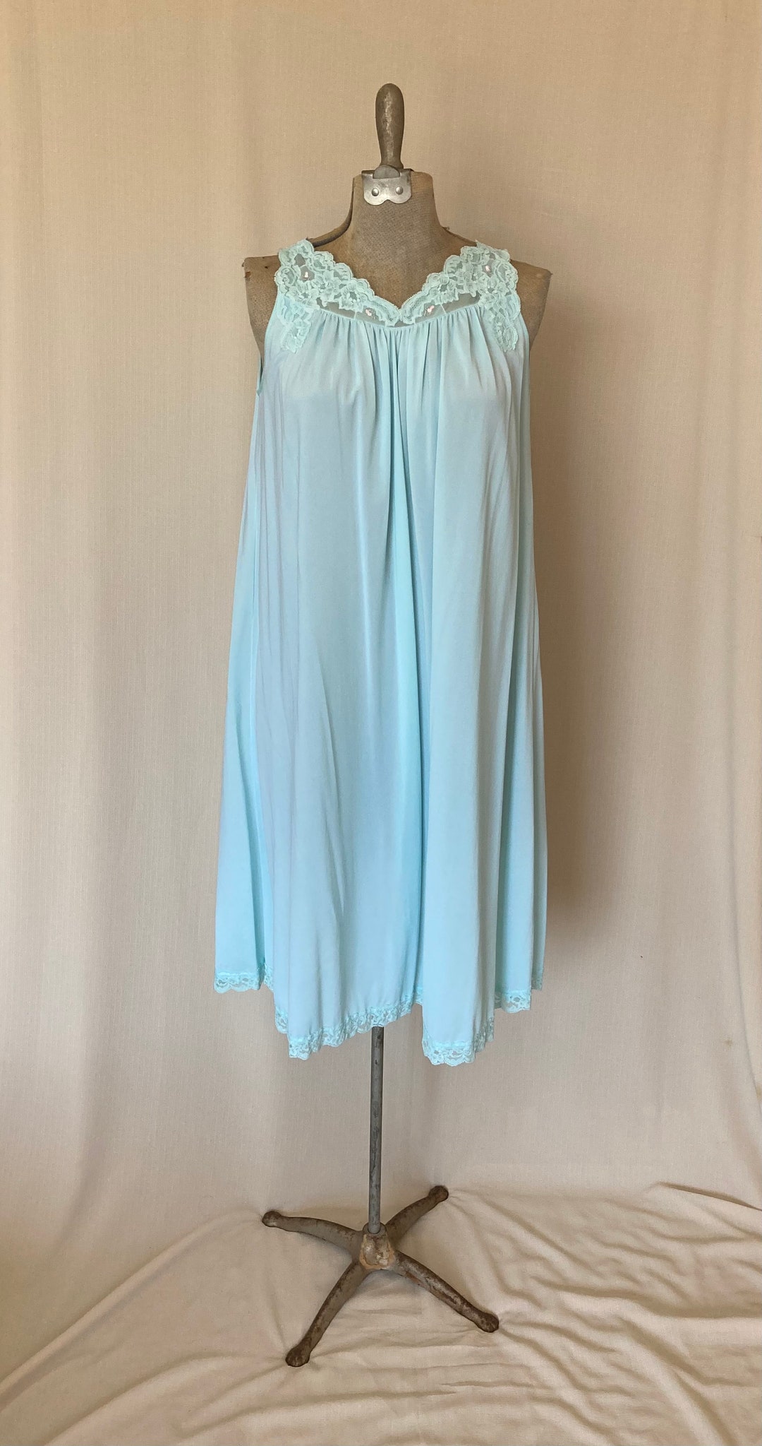 70s Vintage Shadowline Icy Baby Blue Nightgown Slip Floral Lace ...