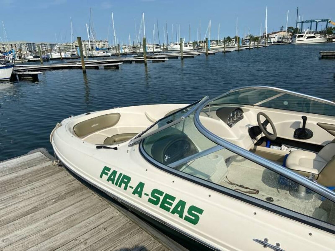 Custom Boat Name Decals | One Color - Etsy