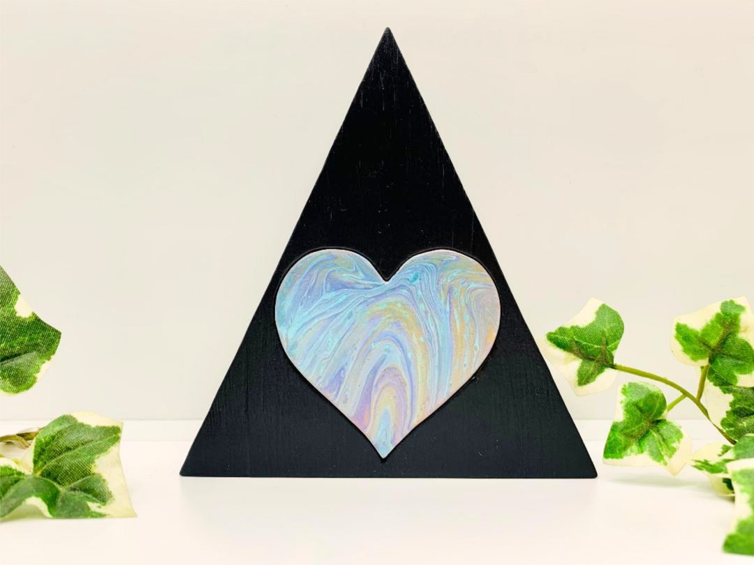 Wooden Heart Symbol, Wood Sign, Scroll Saw Art, Desk Décor, Heart Décor ...