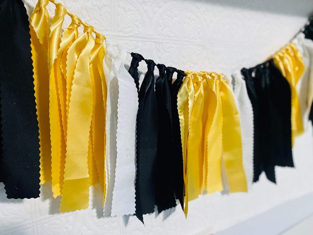 Graduation Fabric Garland | Rag Tie Garland | Photo Backdrop ...