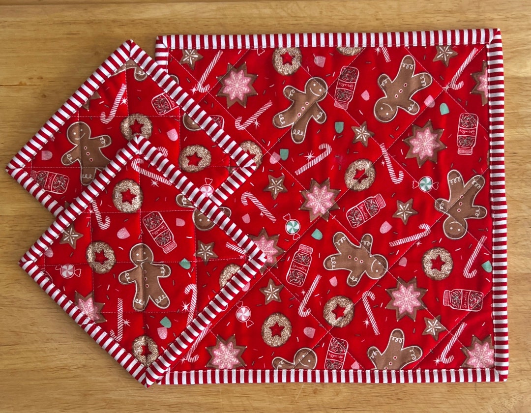 Gingerbread Table Runner/topper Set, Quilted Gingerbread Table Topper Set - Etsy