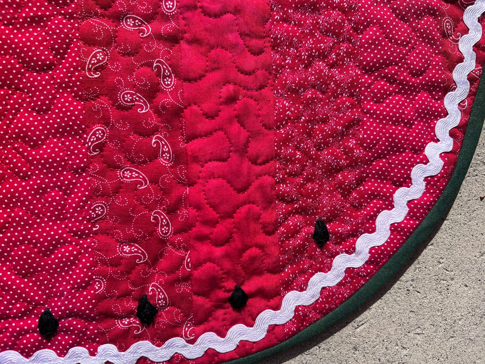 Watermelon Table Mat, Watermelon Table Topper, Quilted Watermelon Mat ...