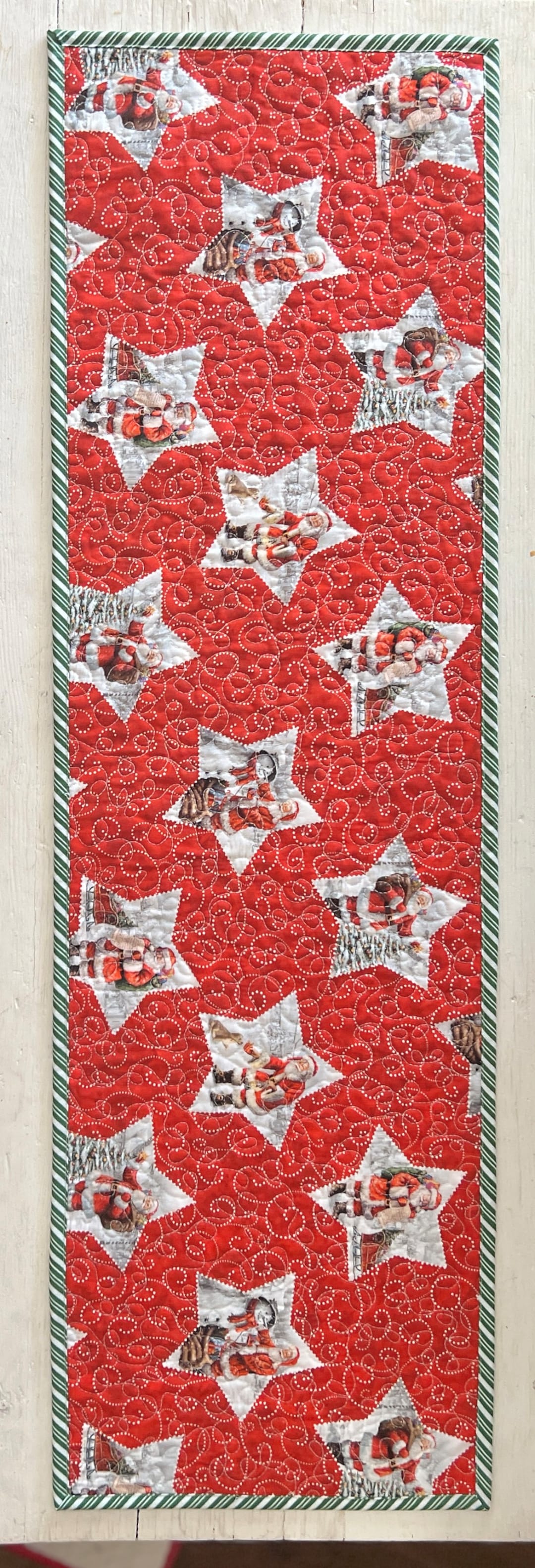 Christmas Santa Table Runner, Handmade Quilted Christmas Table Runner ...