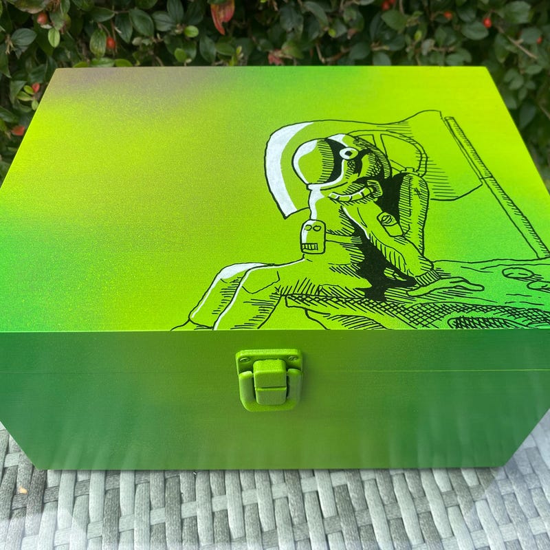Stoner Gift Box - 60+ Gift Ideas for 2025