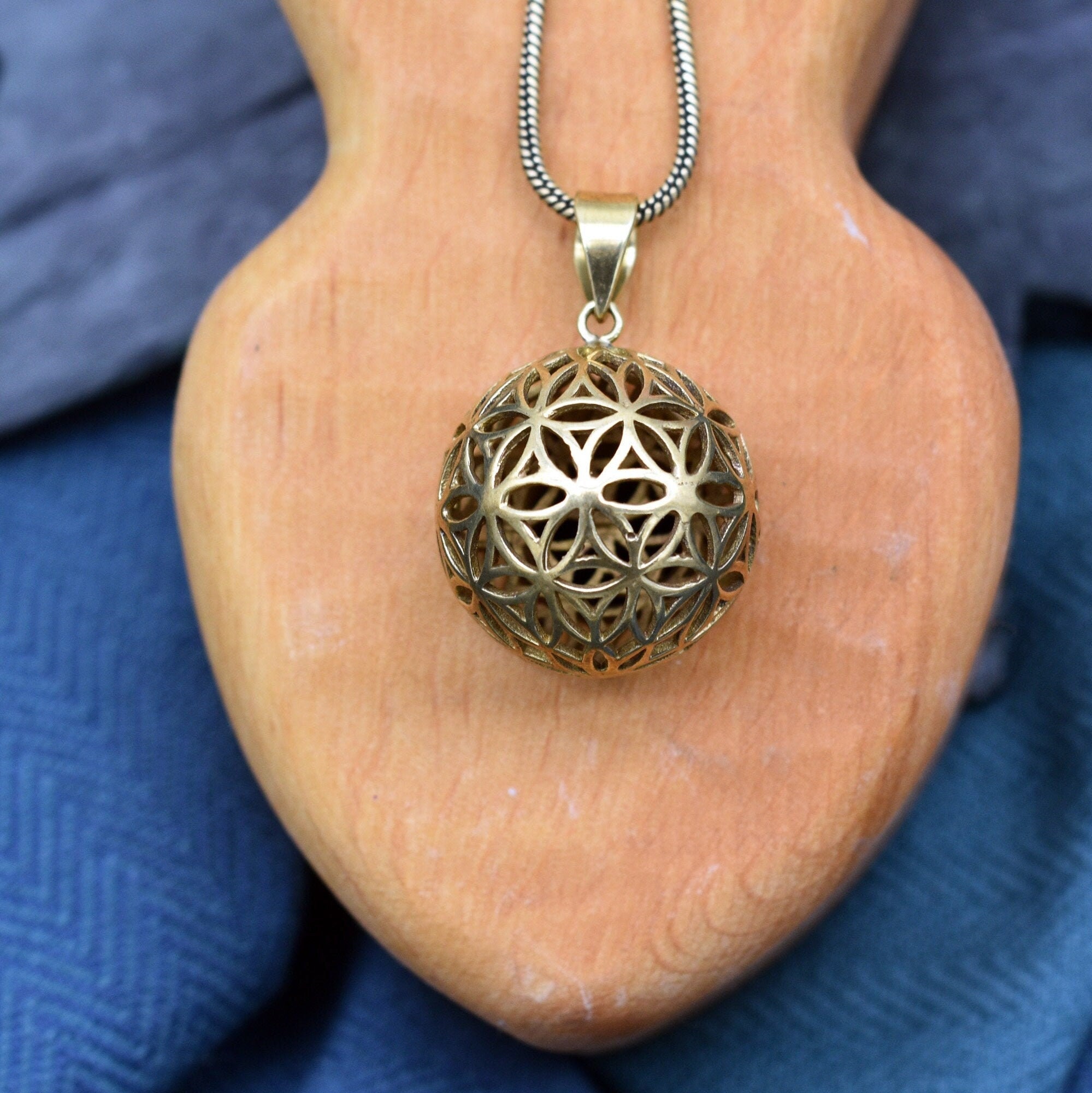 Flower of Life Ball Pendant "frida" Made of Brass - Etsy
