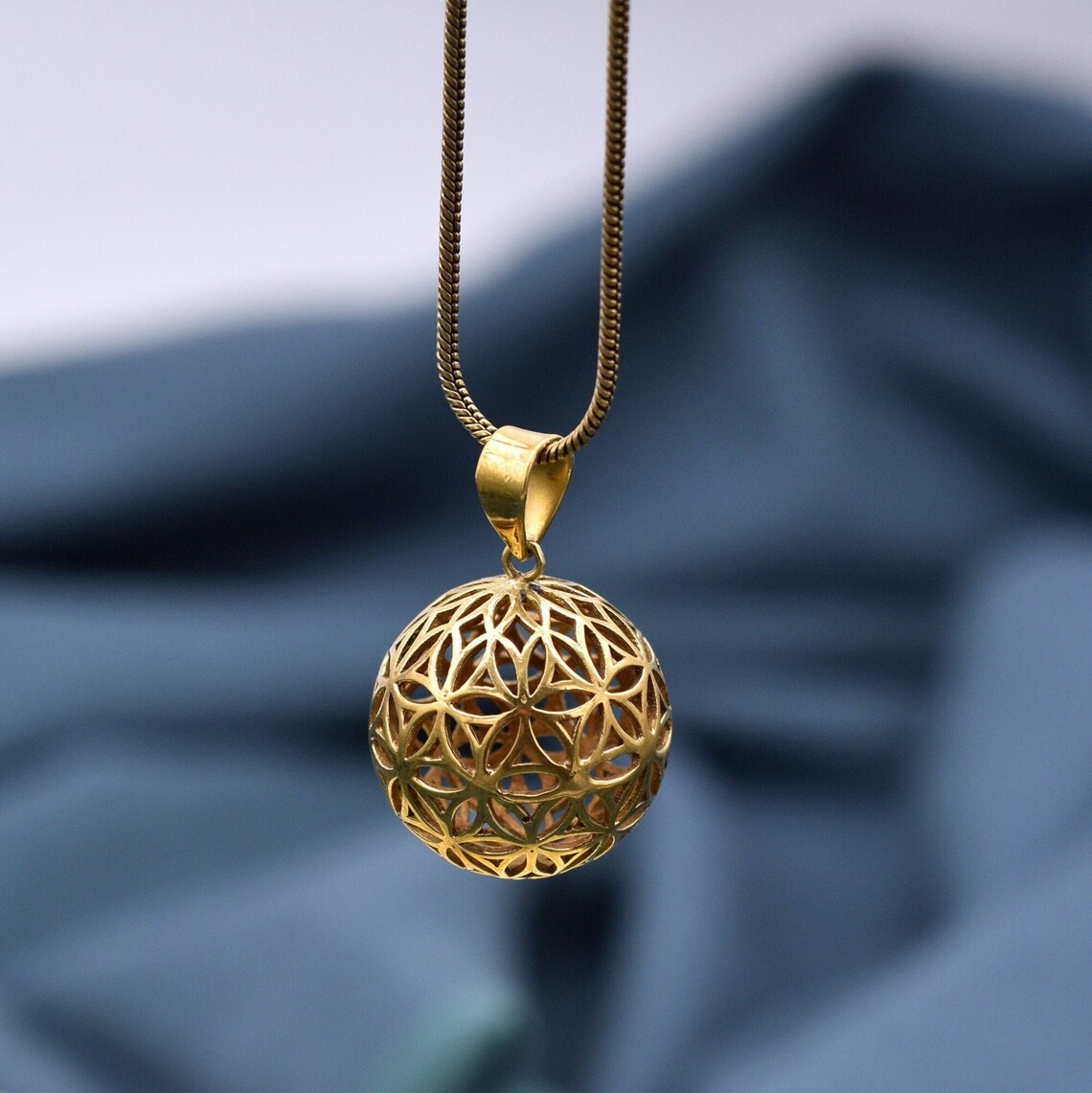 Flower of Life Ball Pendant "frida" Made of Brass - Etsy
