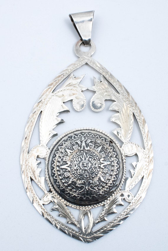 Vintage aztec inspired sterling - Gem