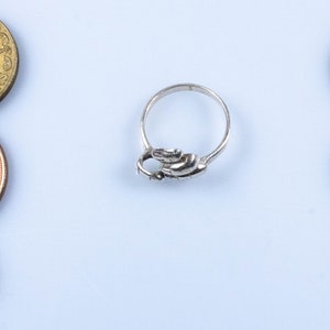 Vintage Sterling Silver Abstract Ring With Gripping Hand & Fingers size ...
