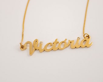 Victoria Name - Etsy