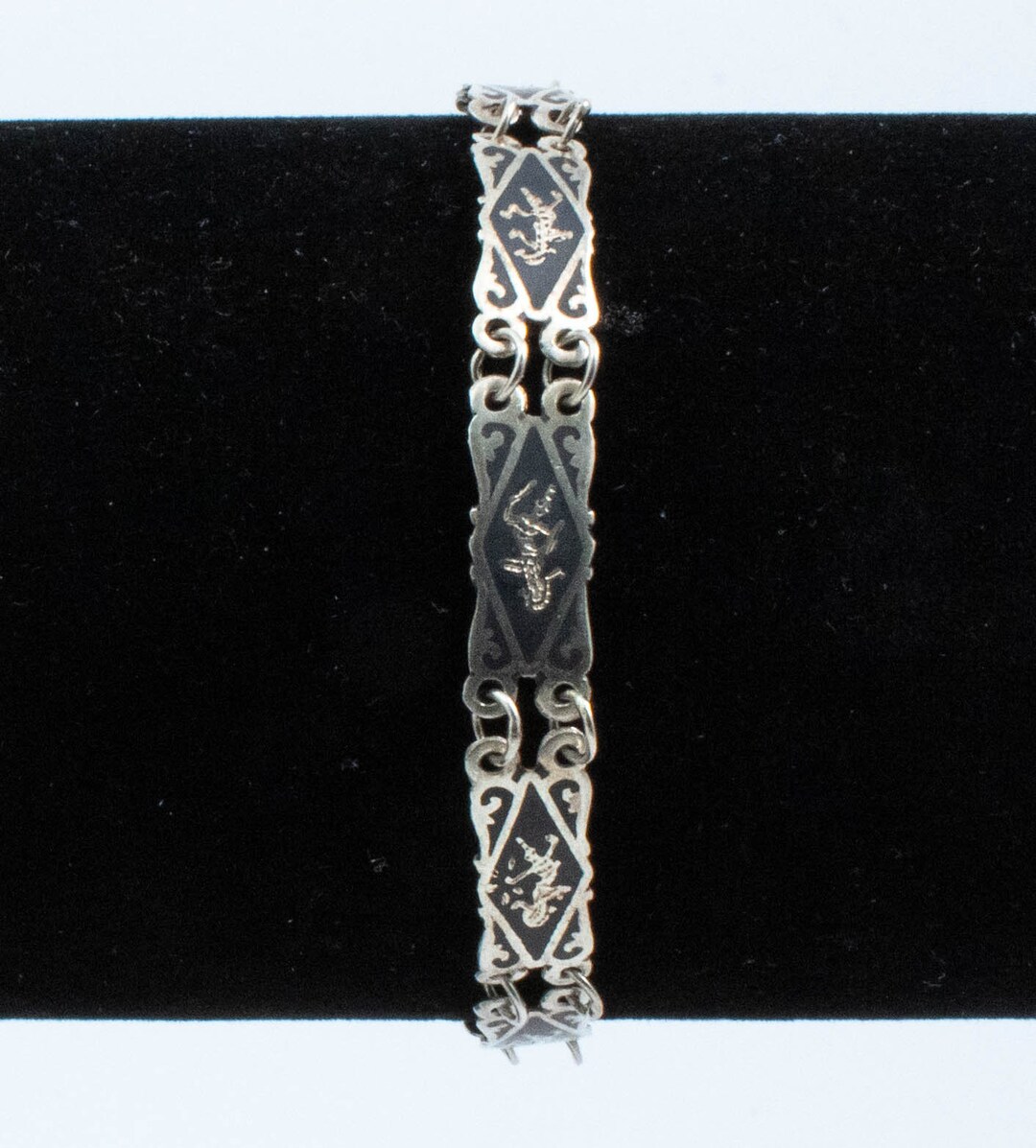 Vintage Sterling Silver Siam Sterling Bracelet in the Niello Design ...