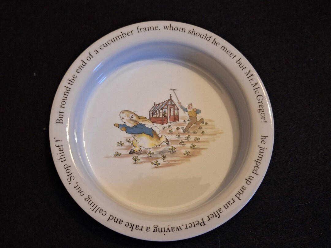 1970s Peter Rabbit Wedgwood of Etruria and Barlaston "stop Thief ...
