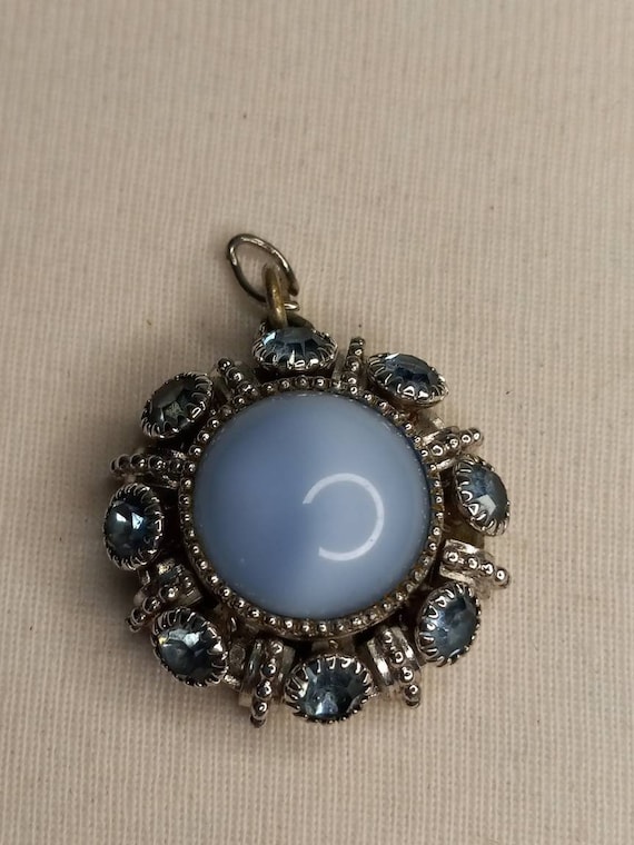 Moon magic pendant - Gem