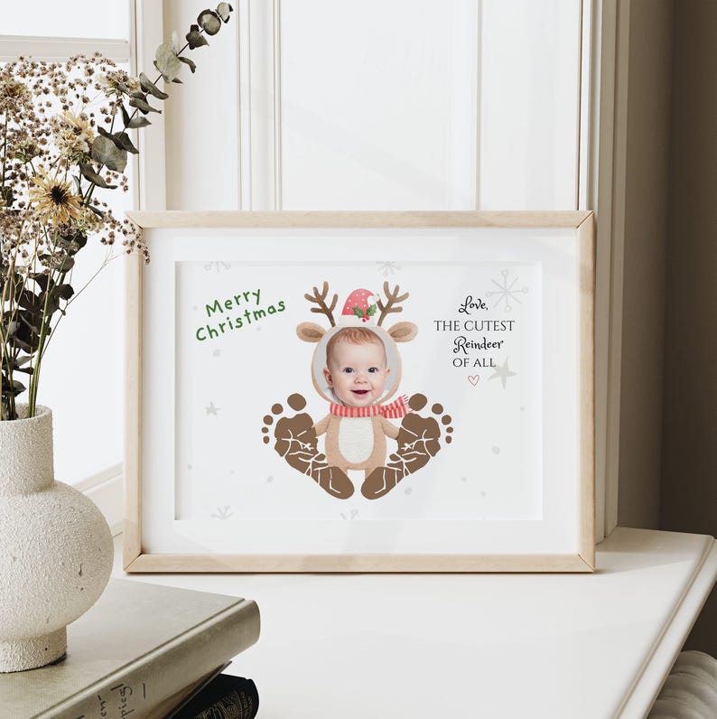 Christmas Handprint Craft for Kids | Reindeer Footprint Art Printable ...