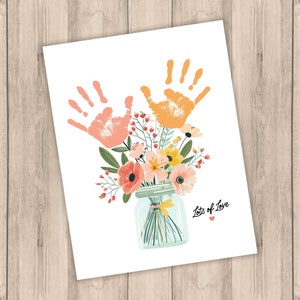 Flower Handprint Craft Art, Printable | Mothers Day, for Mom or Grandma ...