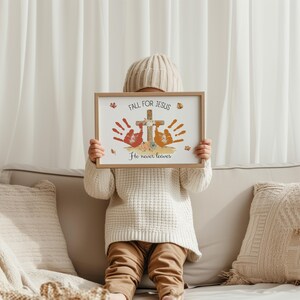 Fall Handprint Art: "fall for Jesus" | Printable Christian Preschool ...