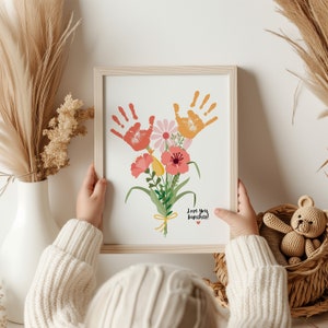 Flower Handprint Craft Art, Printable | for Mom or Grandma Handprint ...