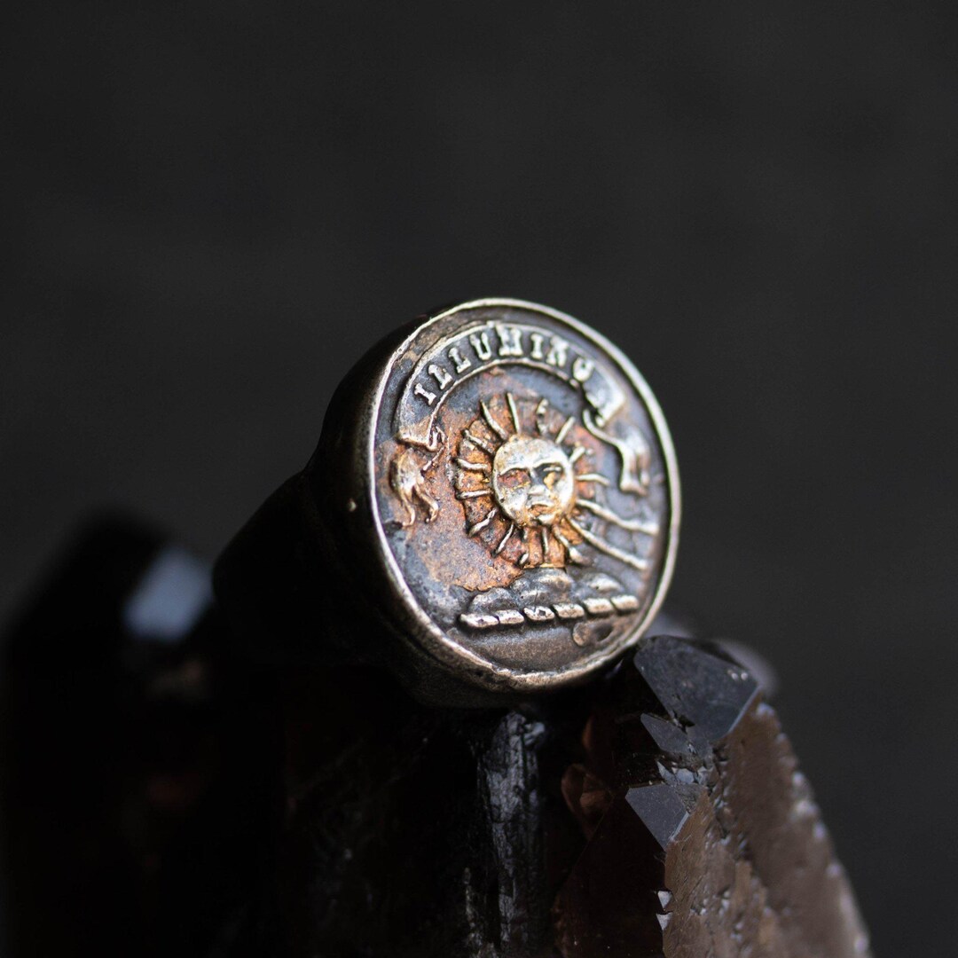 Brilliant Sun Signet Ring Large: A Symbol of Vitality and Enlightenment ...