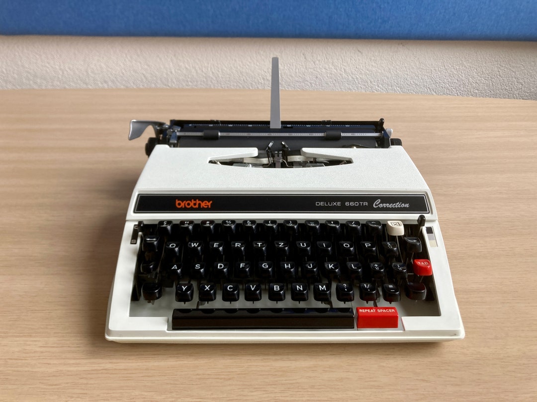 1974 Brother Deluxe 660TR correction with Original Correction Ribbon - Etsy