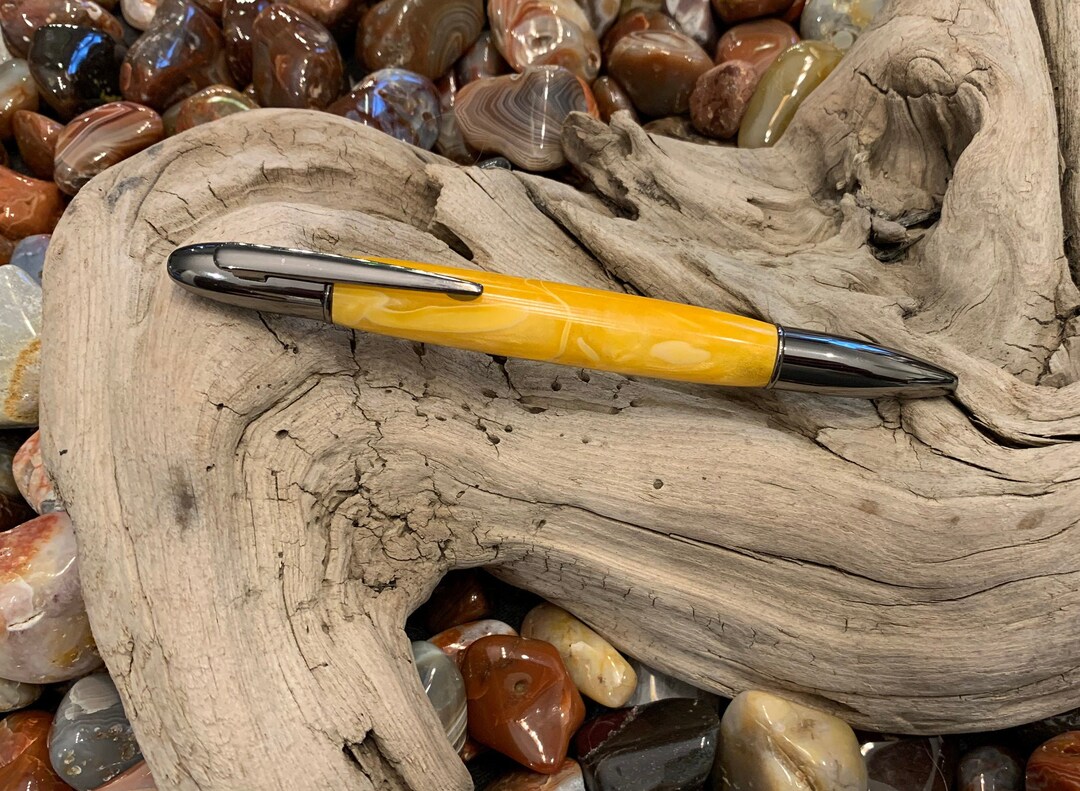 Beautiful Handcrafted Yellow and White Acrylic Falcon Ballpoint Twist ...
