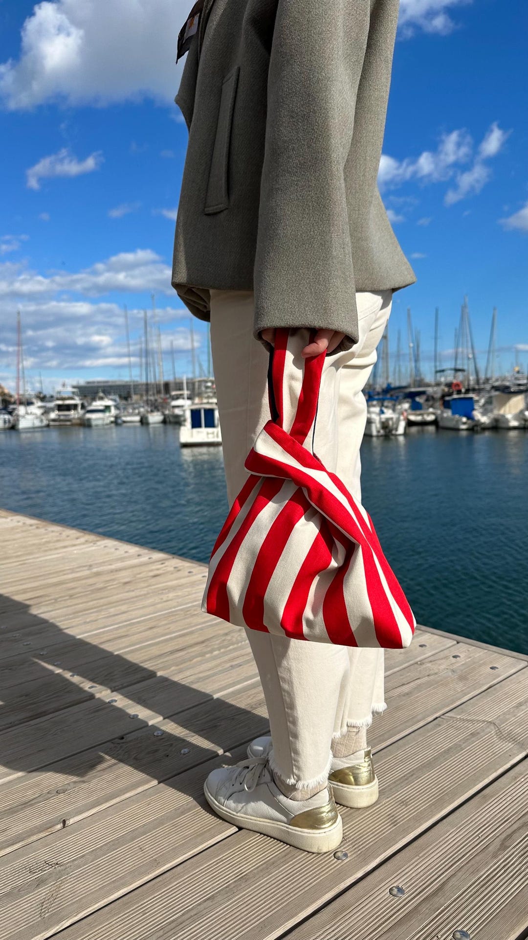 Japanese Knot Bag| Reversible Bag | White and Red Small Bag | Wrist Bag ...
