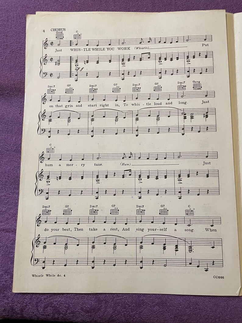 Walt Disney's Snow White and the Seven Dwarfs, Whistle While You Work ...