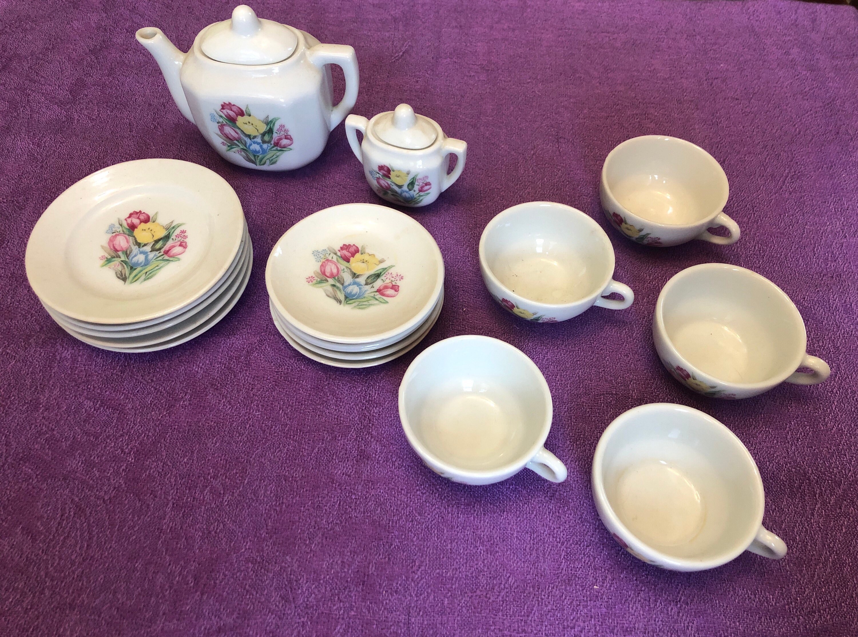 Childrens Porcelain Tea Set 1960s Yellow Red Blue Green - Etsy
