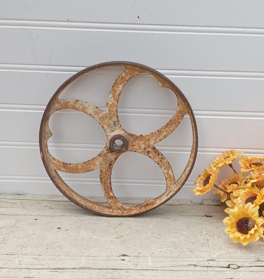 Vintage Wheel/ Wheel / Old Wheel / Wall Hanging/ Country Decor/ Wheels ...