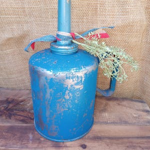 Vintage Blue Oil Can/oil Can/old Oil Can/antique Oil Can/ Oil Cans - Etsy