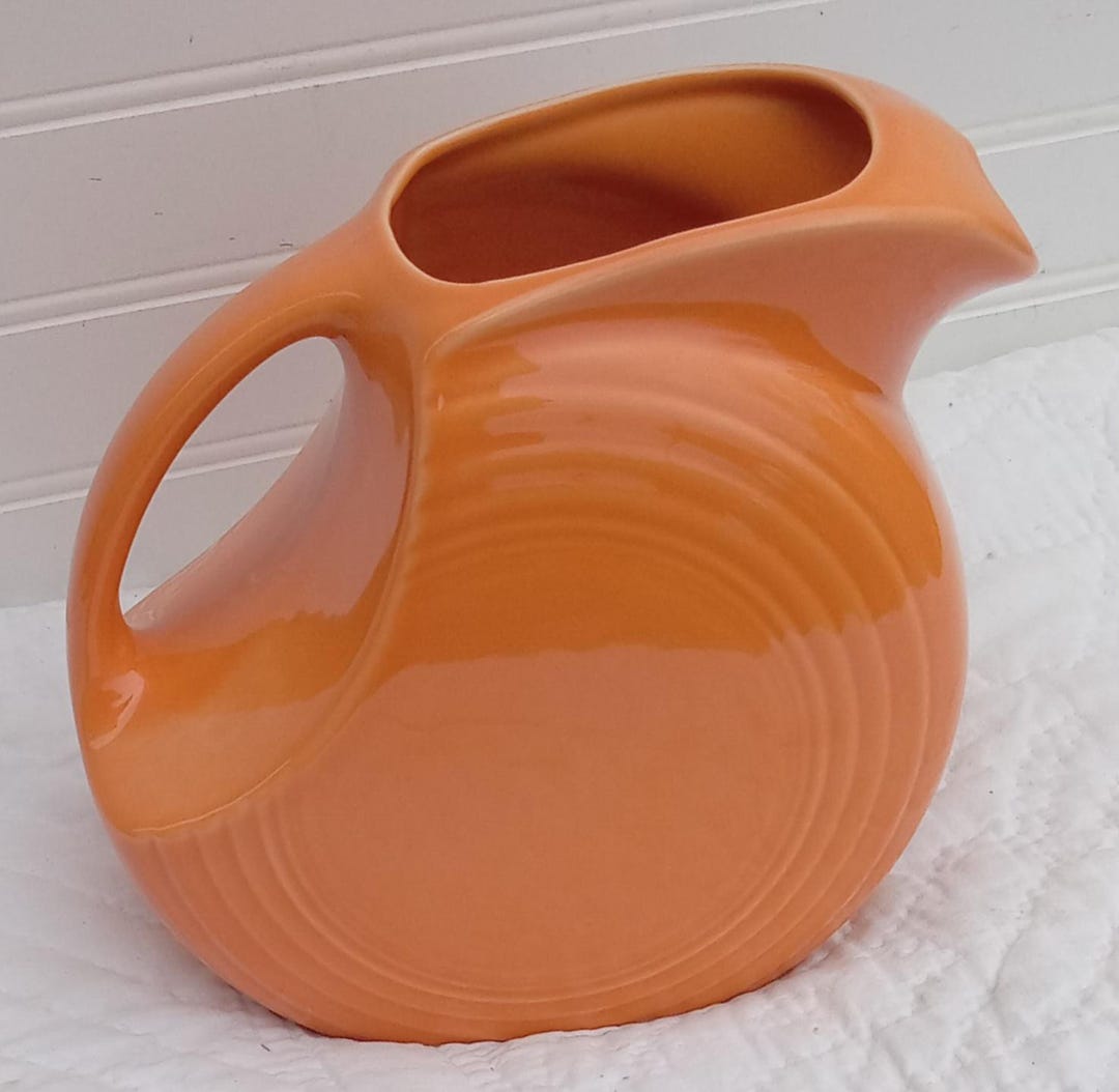 Tangerine Lg. Fiesta Disk Pitcher/ Fiesta Pitcher/ Pitchers/ Fiesta ...