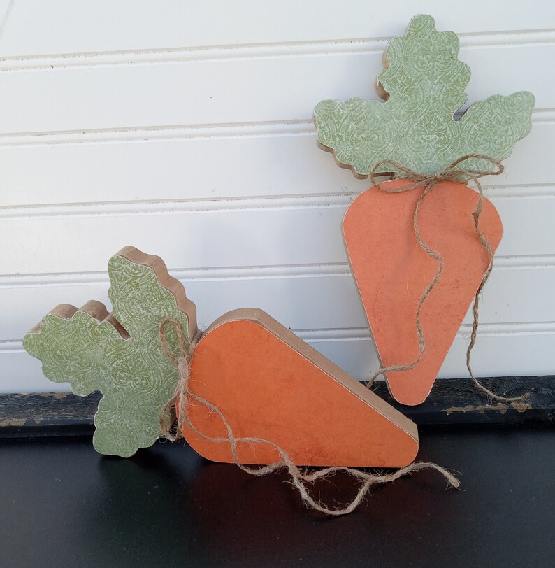 Carrots/ Wood Carrot/ Carrot/ Carrot Decor/ Carrot With Jute Bow/ Wood ...